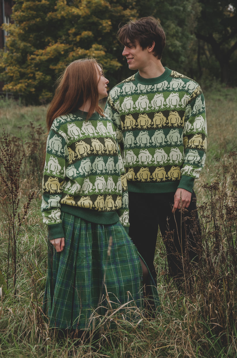 Green Frog Sweater – Tangled Forest